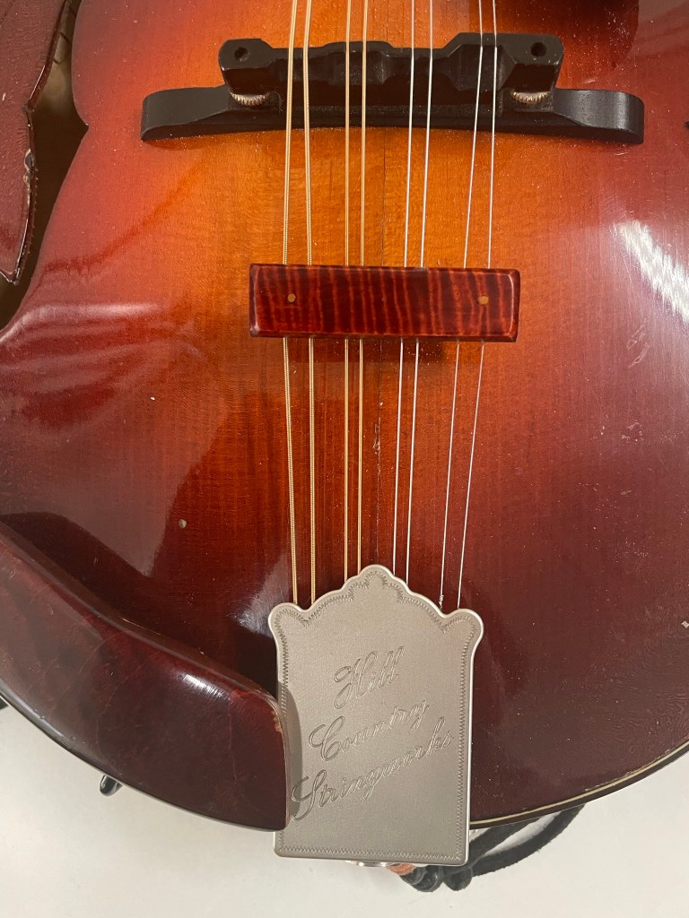 Curly Maple String Suppressor - Hill Country Stringworks